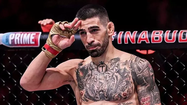 Илия Топурия проведёт защиту титула UFC в январе 2026 года на турнире ...